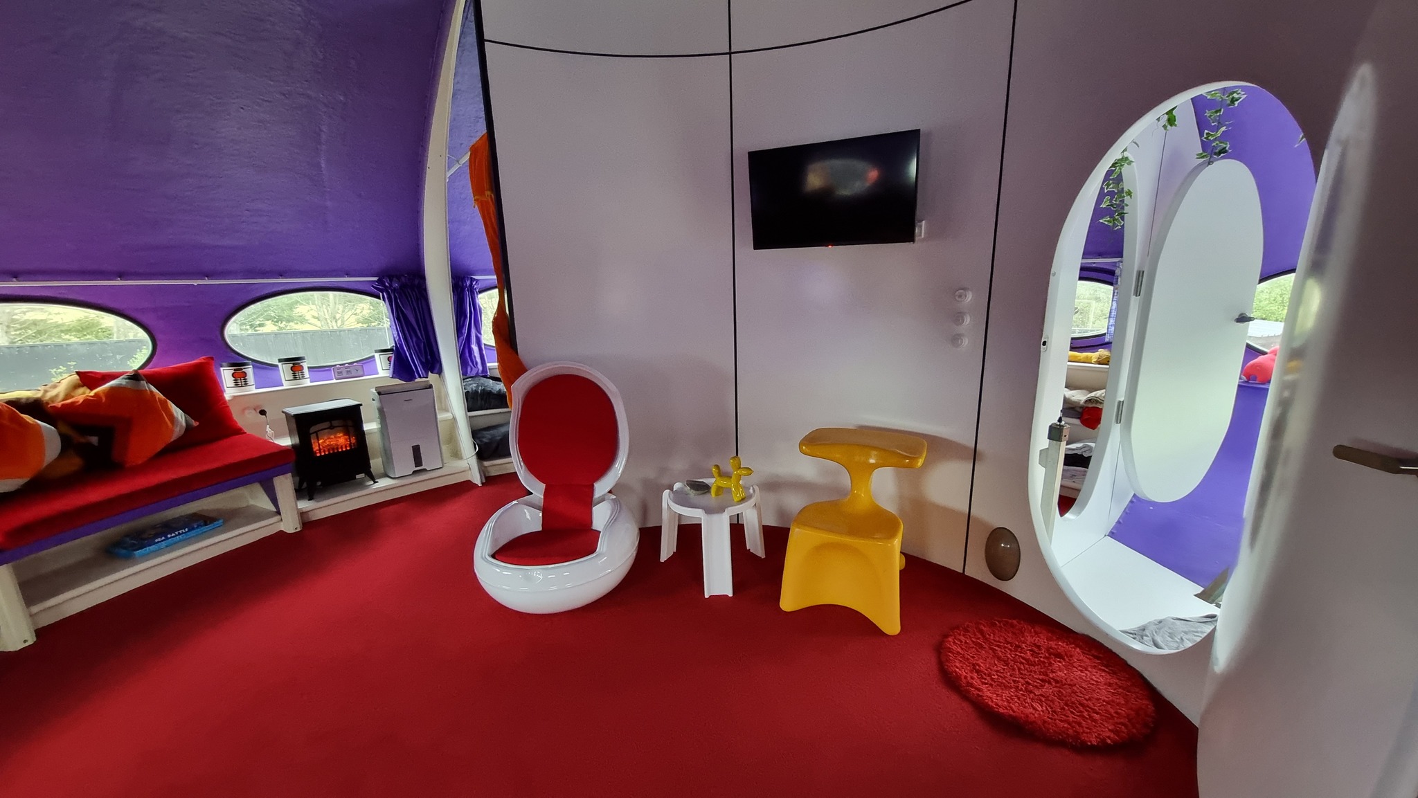 Heritage New Zealand - Preserving tomorrow – Futuro House listed as a ...