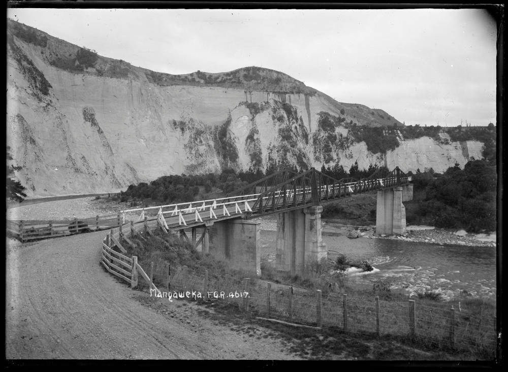 Heritage New Zealand - Mangaweka Cantilever Bridge receives recognition ...
