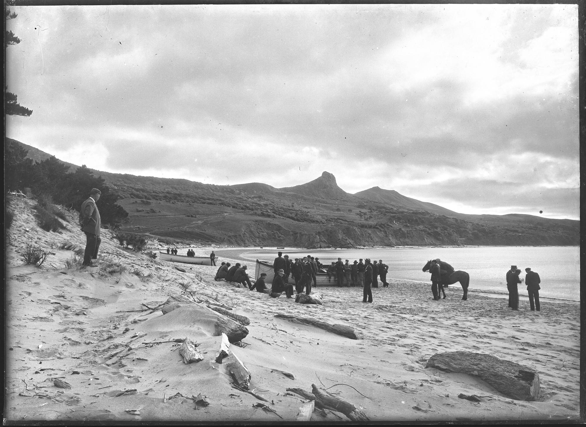 Heritage New Zealand - SS Ventnor Exhibition at Ashburton Art Gallery ...