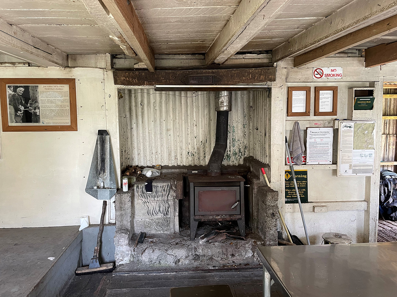 Heritage New Zealand - Oldest surviving tramping hut receives heritage ...